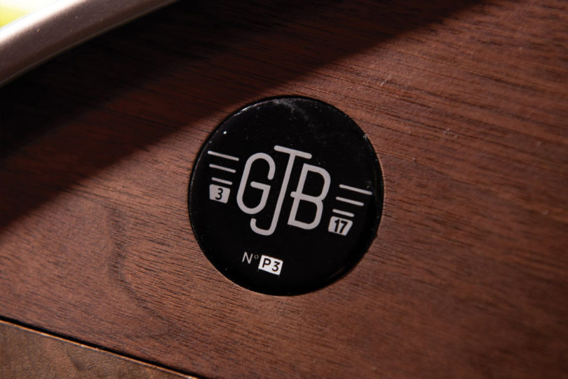 保时捷911写字台