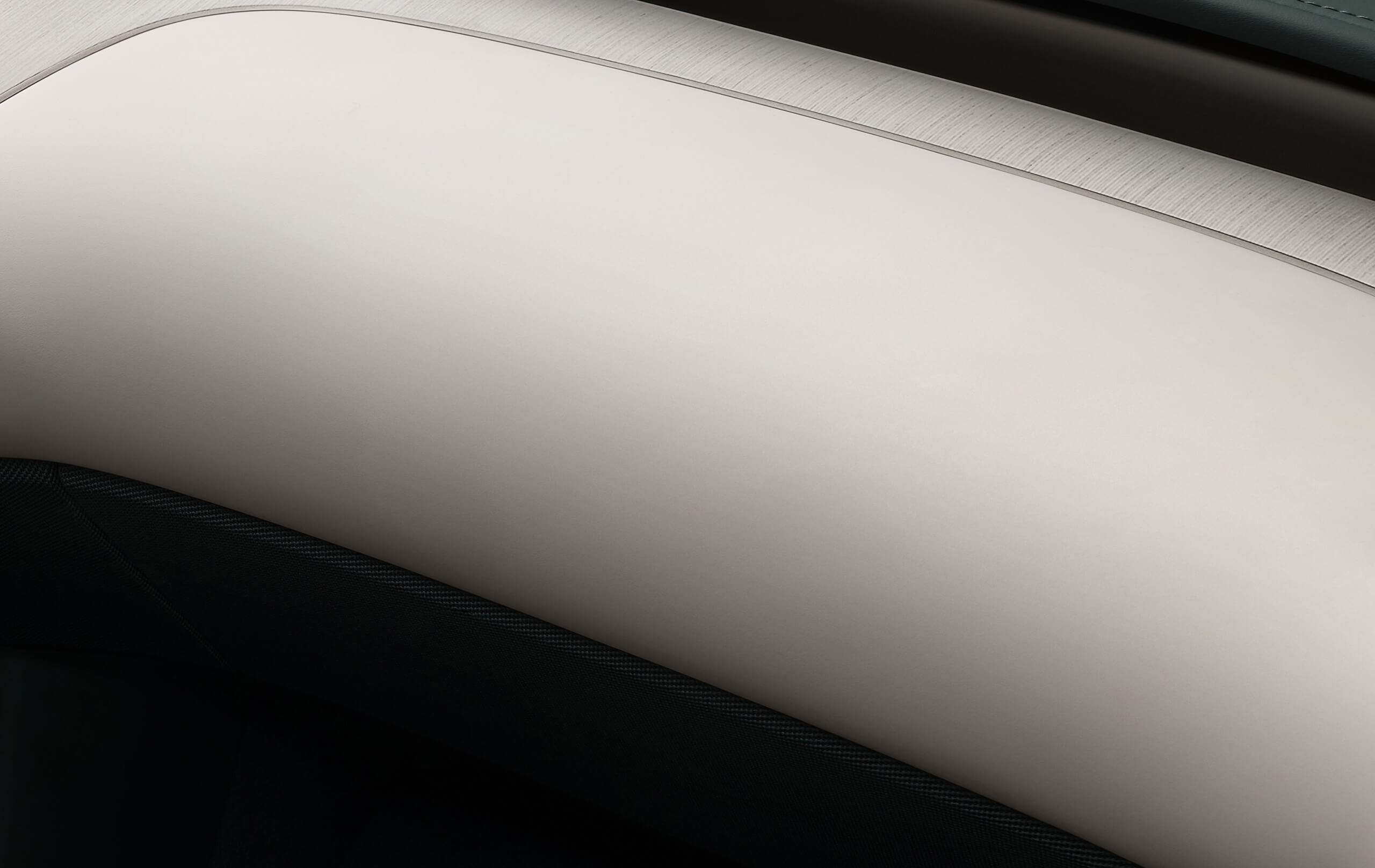 御风而行！小米YU7